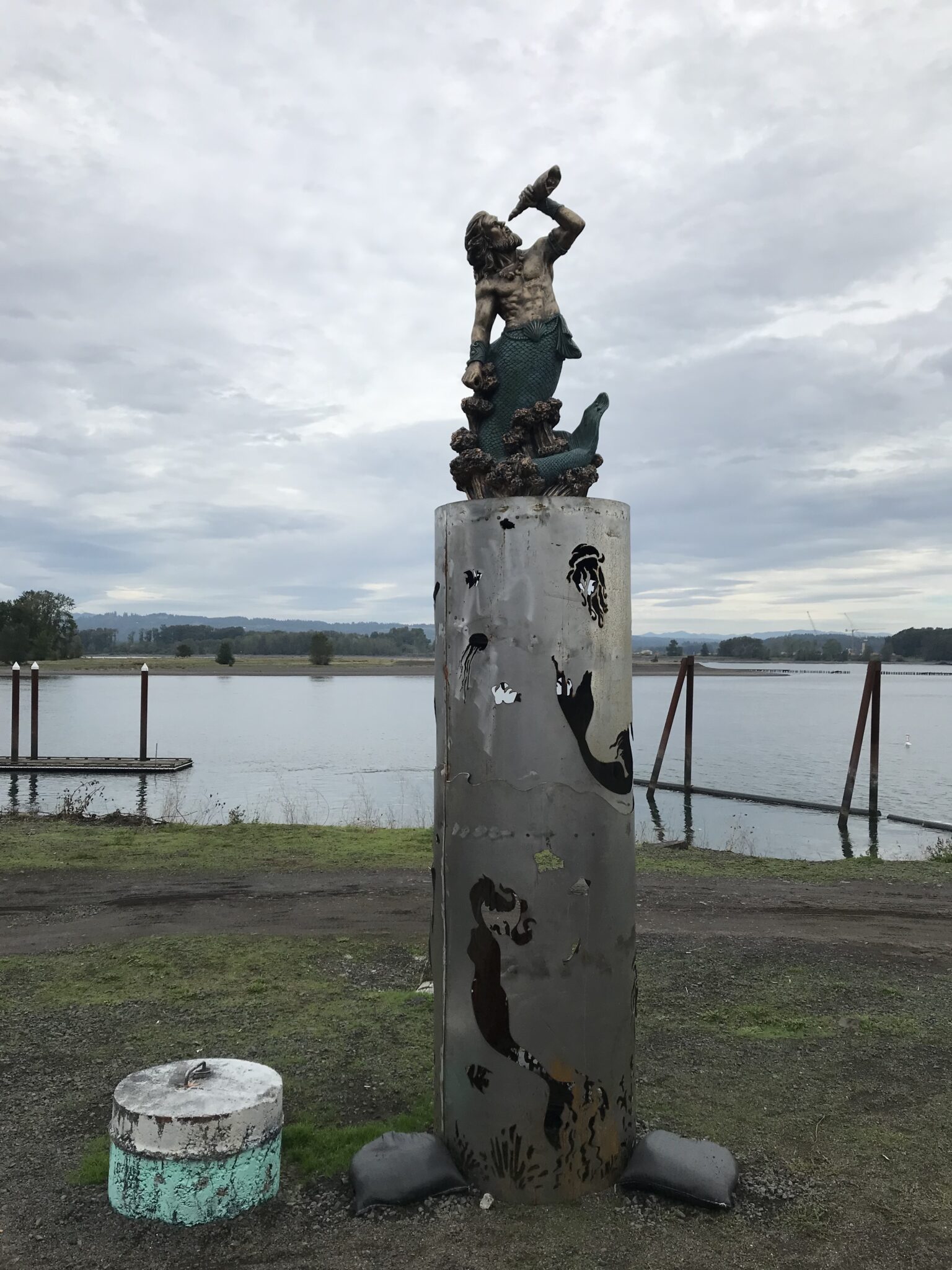 Saint Hellens, Oregon USA | Cruising Log of the Murrelet